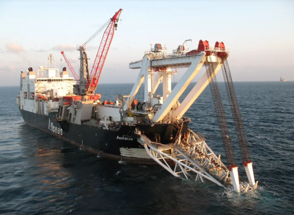 Gas Export Pipeline Installation | Santos